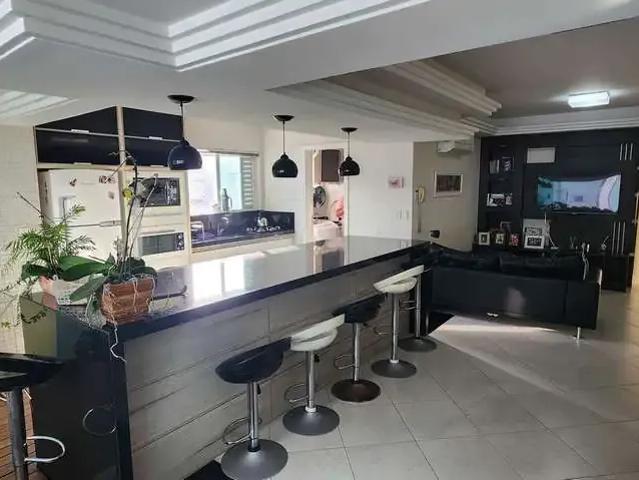 Apartamento para Venda em Balneário Camboriú/SC Pioneiros 3 Quartos