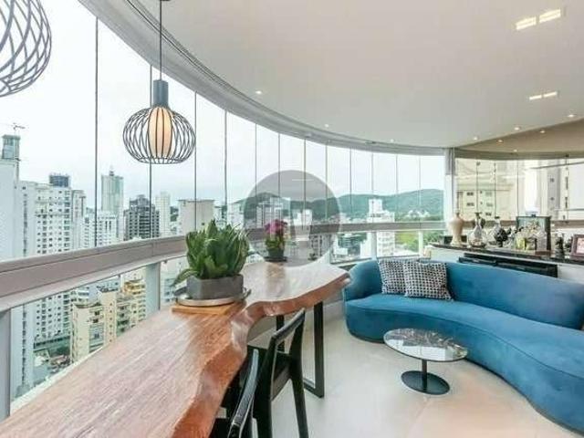 Apartamento para Venda em Balneário Camboriú/SC Pioneiros 3 Quartos