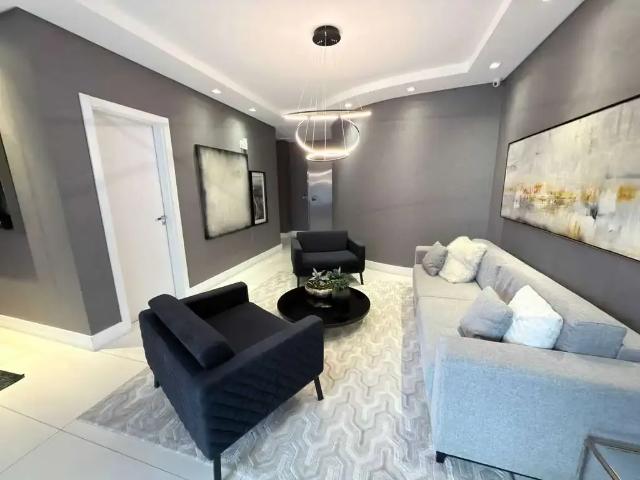 Apartamento para Venda em Balneário Camboriú/SC Pioneiros 3 Quartos