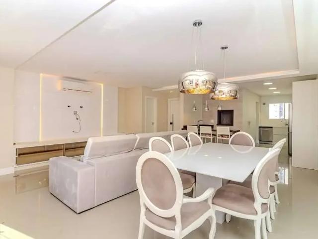 Apartamento para Venda em Balneário Camboriú/SC Pioneiros 3 Quartos