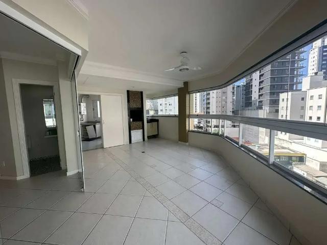 Apartamento para Venda em Balneário Camboriú/SC Pioneiros 3 Quartos