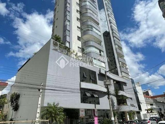 Apartamento para Venda em Balneário Camboriú/SC Pioneiros 3 Quartos