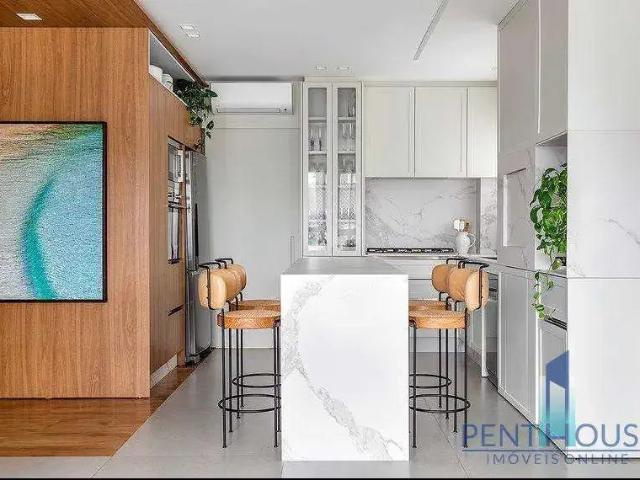 Apartamento para Venda em Balneário Camboriú/SC Pioneiros 3 Quartos