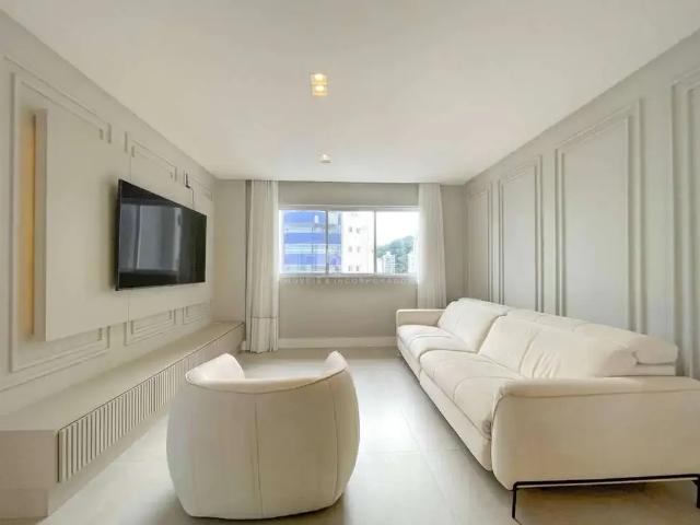 Apartamento para Venda em Balneário Camboriú/SC Pioneiros 3 Quartos
