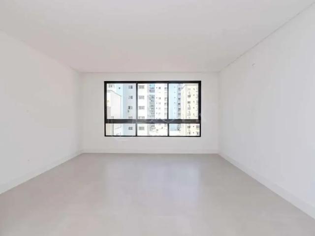 Apartamento para Venda em Balneário Camboriú/SC Pioneiros 3 Quartos