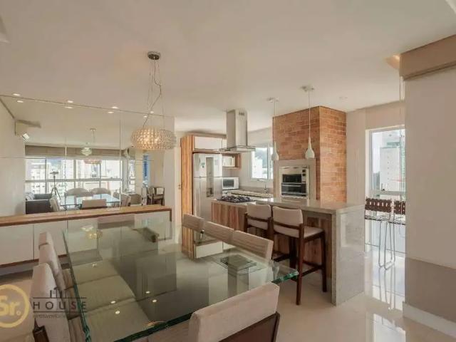 Apartamento para Venda em Balneário Camboriú/SC Pioneiros 3 Quartos