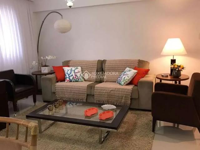 Apartamento para Venda em Balneário Camboriú/SC Pioneiros 3 Quartos