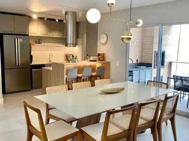 Apartamento para Venda em Balneário Camboriú/SC Pioneiros 3 Quartos