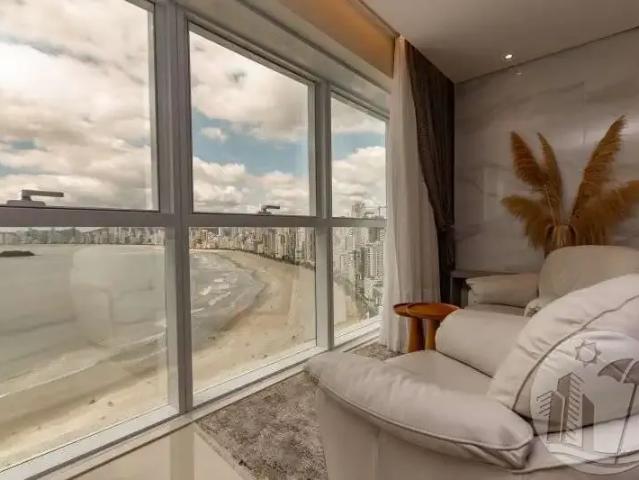 Apartamento para Venda em Balneário Camboriú/SC Pioneiros 3 Quartos
