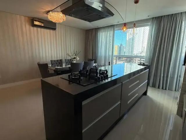 Apartamento para Venda em Balneário Camboriú/SC Pioneiros 3 Quartos