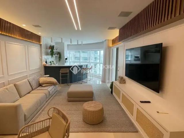 Apartamento para Venda em Balneário Camboriú/SC Pioneiros 3 Quartos
