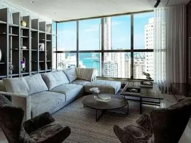 Apartamento para Venda em Balneário Camboriú/SC Pioneiros 3 Quartos