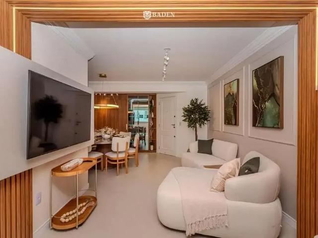 Apartamento para Venda em Balneário Camboriú/SC Pioneiros 3 Quartos
