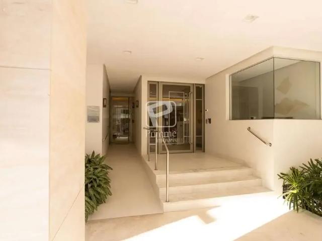 Apartamento para Venda em Balneário Camboriú/SC Pontal Norte 3 Quartos