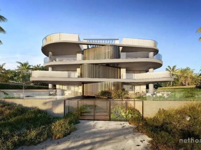 Apartamento para Venda em Balneário Camboriú/SC Praia do Estaleiro 4 Quartos