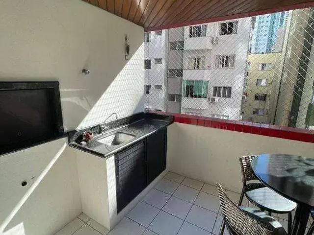 Apartamento para Venda em Balneário Camboriú/SC Quadra Mar 3 Quartos