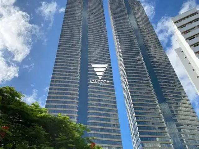Apartamento para Venda em Balneário Camboriú/SC Quadra Mar 4 Quartos
