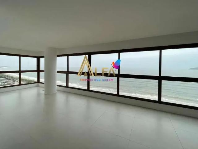 Apartamento para Venda em Balneário Piçarras/SC Centro 4 Quartos