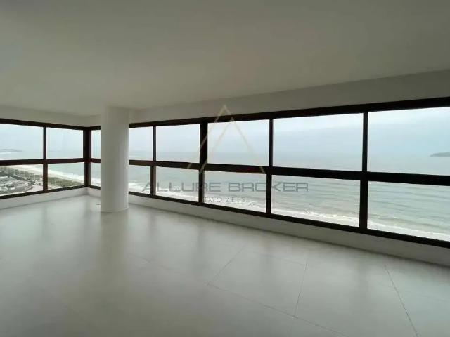 Apartamento para Venda em Balneário Piçarras/SC Centro 4 Quartos
