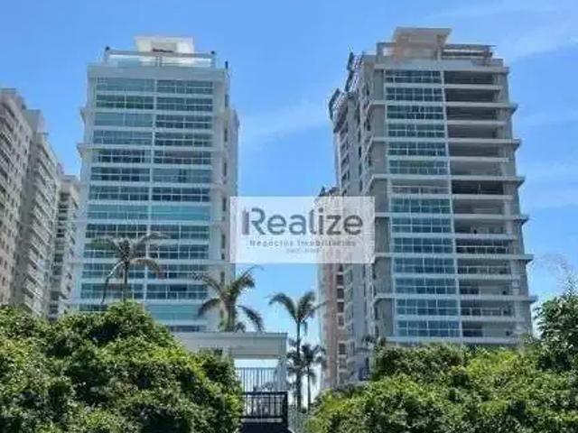 Apartamento para Venda em Balneário Piçarras/SC Centro 4 Quartos