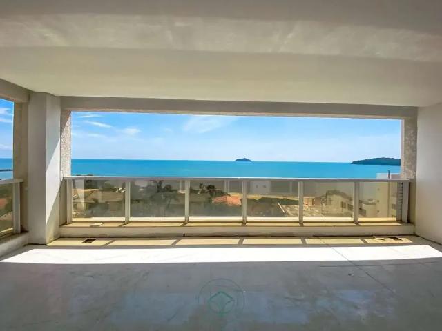 Apartamento para Venda em Balneário Piçarras/SC Centro 5 Quartos