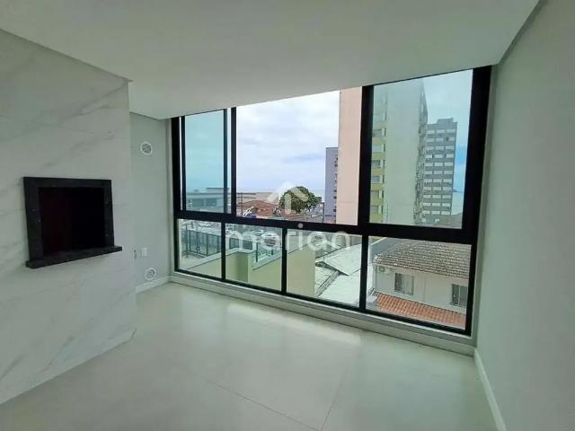 Apartamento para Venda em Balneário Piçarras/SC Centro 2 Quartos