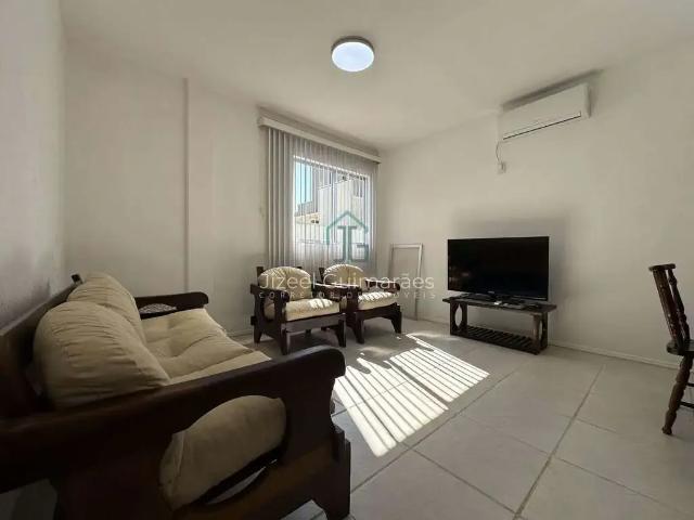 Apartamento para Venda em Balneário Piçarras/SC Centro 2 Quartos
