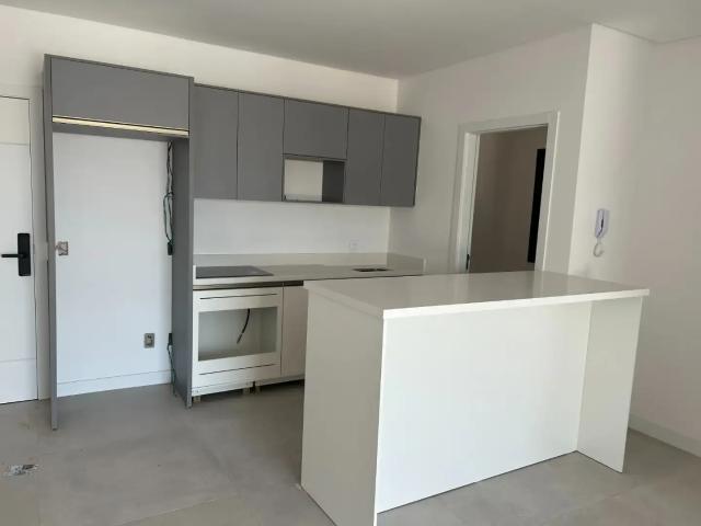 Apartamento para Venda em Balneário Piçarras/SC Centro 2 Quartos