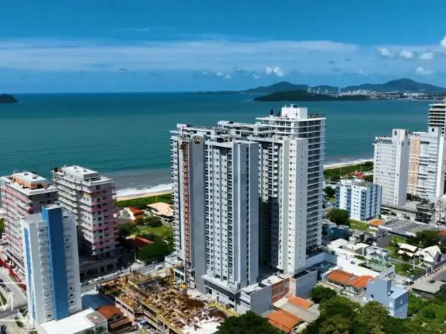 Apartamento para Venda em Balneário Piçarras/SC Centro 2 Quartos