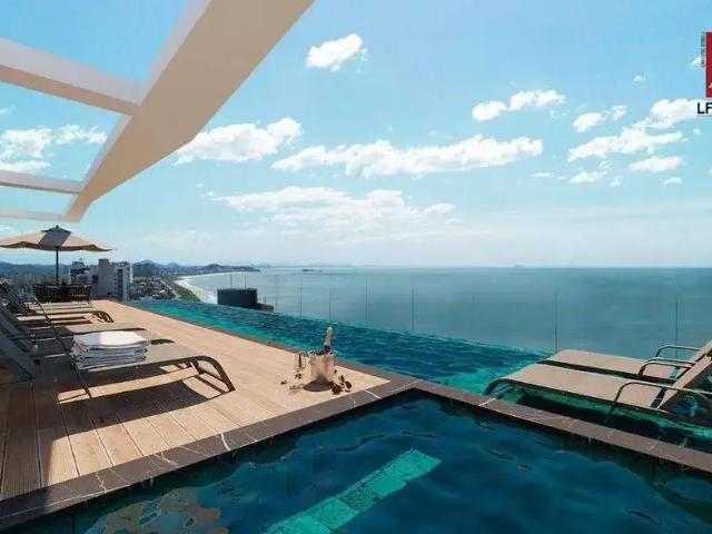 Apartamento para Venda em Balneário Piçarras/SC Centro 2 Quartos