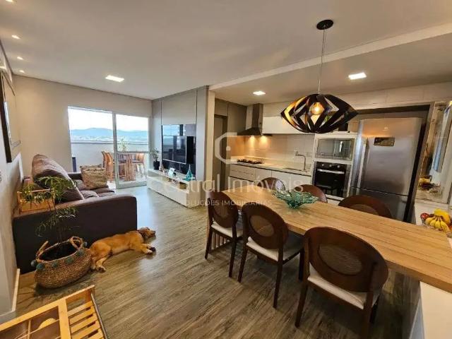 Apartamento para Venda em Balneário Piçarras/SC Centro 2 Quartos
