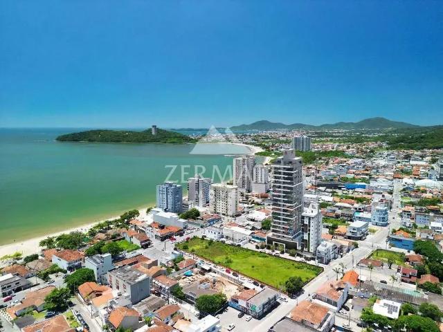 Apartamento para Venda em Balneário Piçarras/SC Centro 3 Quartos