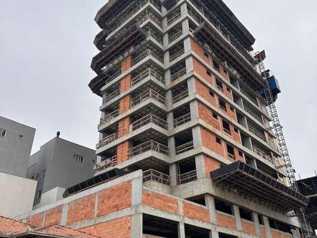Apartamento para Venda em Balneário Piçarras/SC Centro 3 Quartos