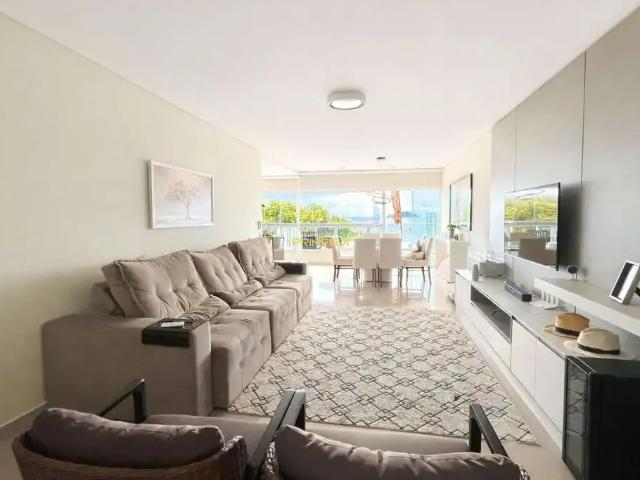 Apartamento para Venda em Balneário Piçarras/SC Centro 3 Quartos