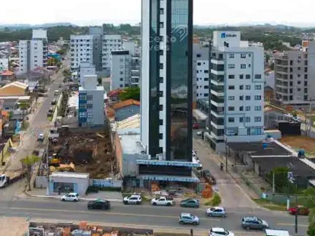 Apartamento para Venda em Balneário Piçarras/SC Centro 3 Quartos
