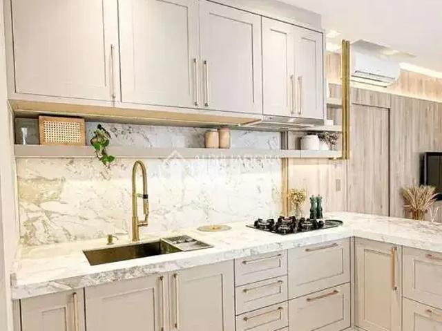 Apartamento para Venda em Balneário Piçarras/SC Centro 3 Quartos