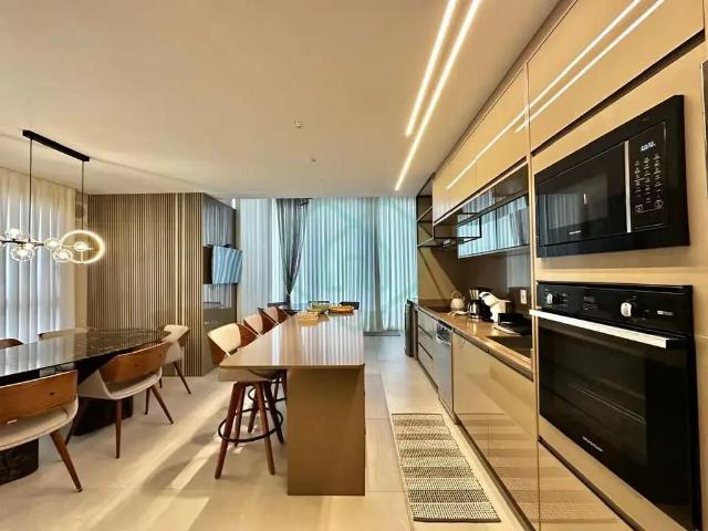 Apartamento para Venda em Balneário Piçarras/SC Centro 3 Quartos