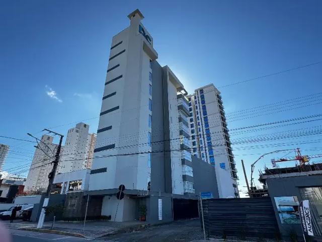 Apartamento para Venda em Balneário Piçarras/SC Centro 3 Quartos