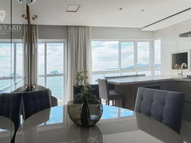 Apartamento para Venda em Balneário Piçarras/SC Centro 3 Quartos