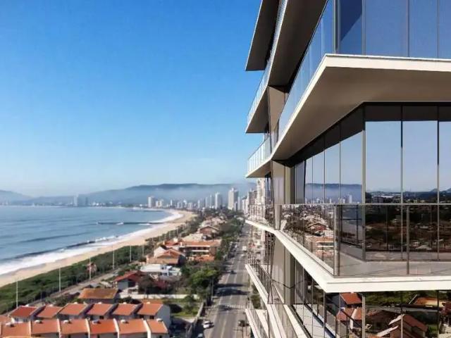 Apartamento para Venda em Balneário Piçarras/SC Centro 3 Quartos