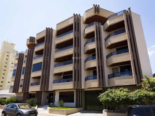 Apartamento para Venda em Balneário Piçarras/SC Centro 3 Quartos