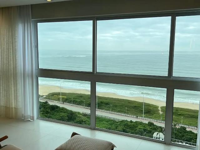 Apartamento para Venda em Balneário Piçarras/SC Itacolomi 4 Quartos