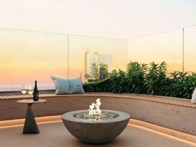 Apartamento para Venda em Balneário Piçarras/SC Itacolomi 2 Quartos