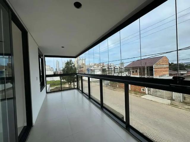 Apartamento para Venda em Balneário Piçarras/SC Itacolomi 2 Quartos