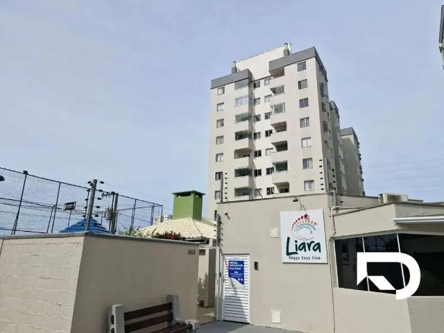 Apartamento para Venda em Balneário Piçarras/SC Itacolomi 2 Quartos
