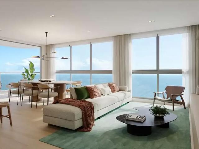 Apartamento para Venda em Balneário Piçarras/SC Itacolomi 2 Quartos