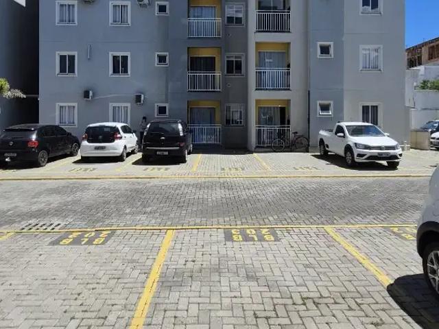 Apartamento para Venda em Balneário Piçarras/SC Itacolomi 2 Quartos