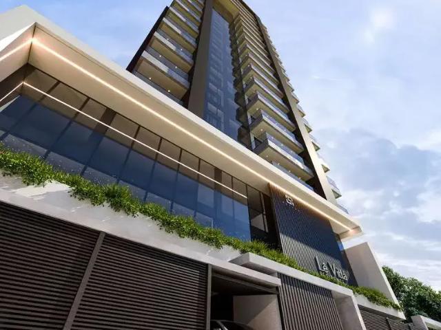 Apartamento para Venda em Balneário Piçarras/SC Itacolomi 2 Quartos