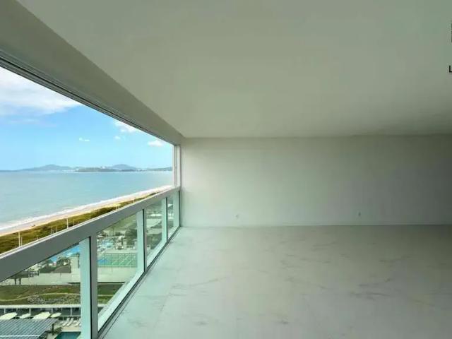 Apartamento para Venda em Balneário Piçarras/SC Itacolomi 2 Quartos