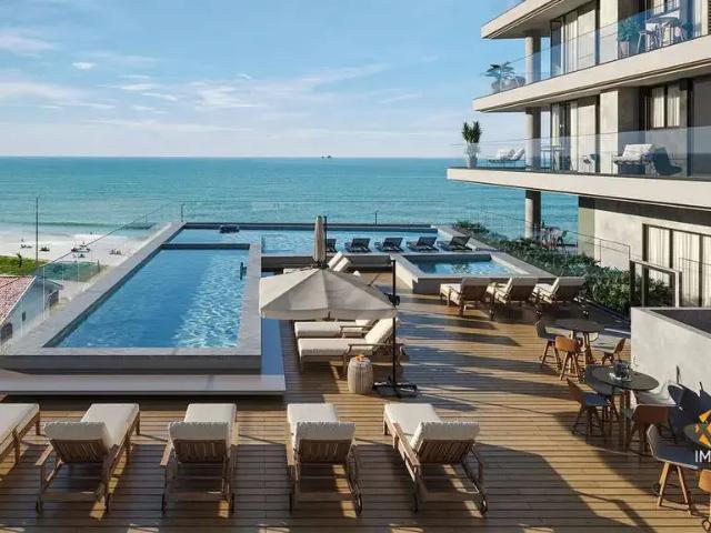 Apartamento para Venda em Balneário Piçarras/SC Itacolomi 2 Quartos